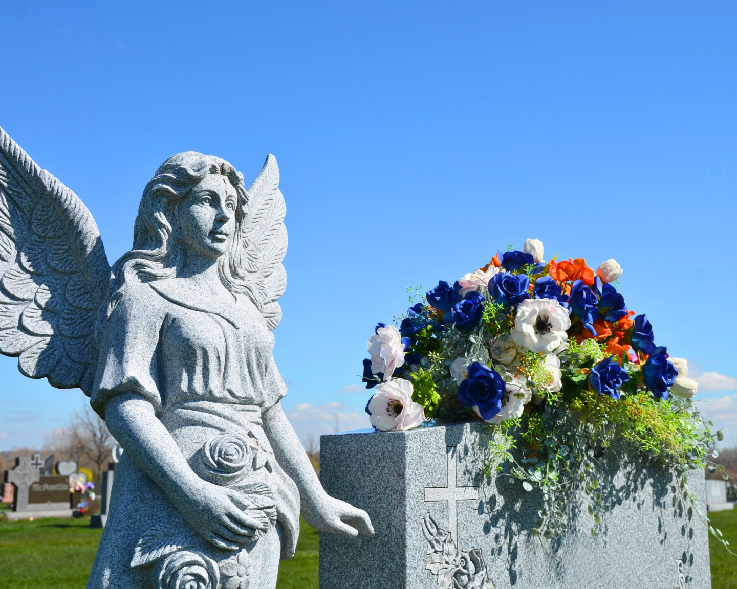 Guide: Choosing a Final Resting Place | Catholic Cemeteries of Chicago